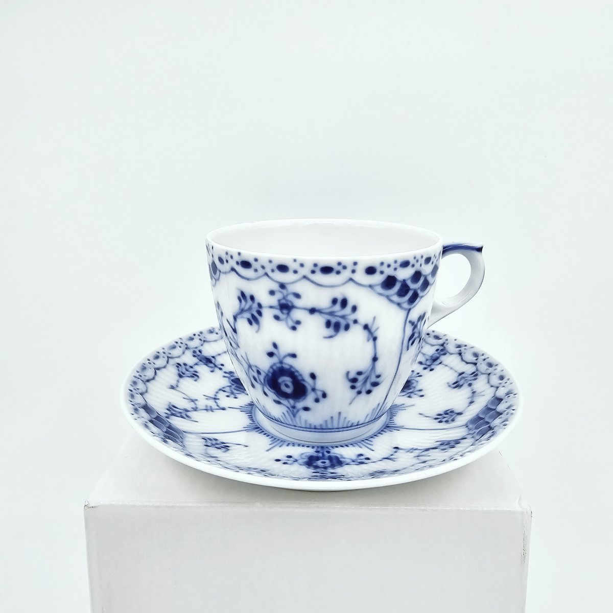 Musselmalet Halvblonde Kaffekop nr.1-756. sortering 1